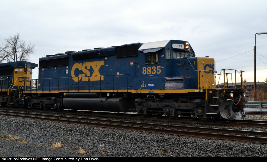 CSX 8835 Q434-13